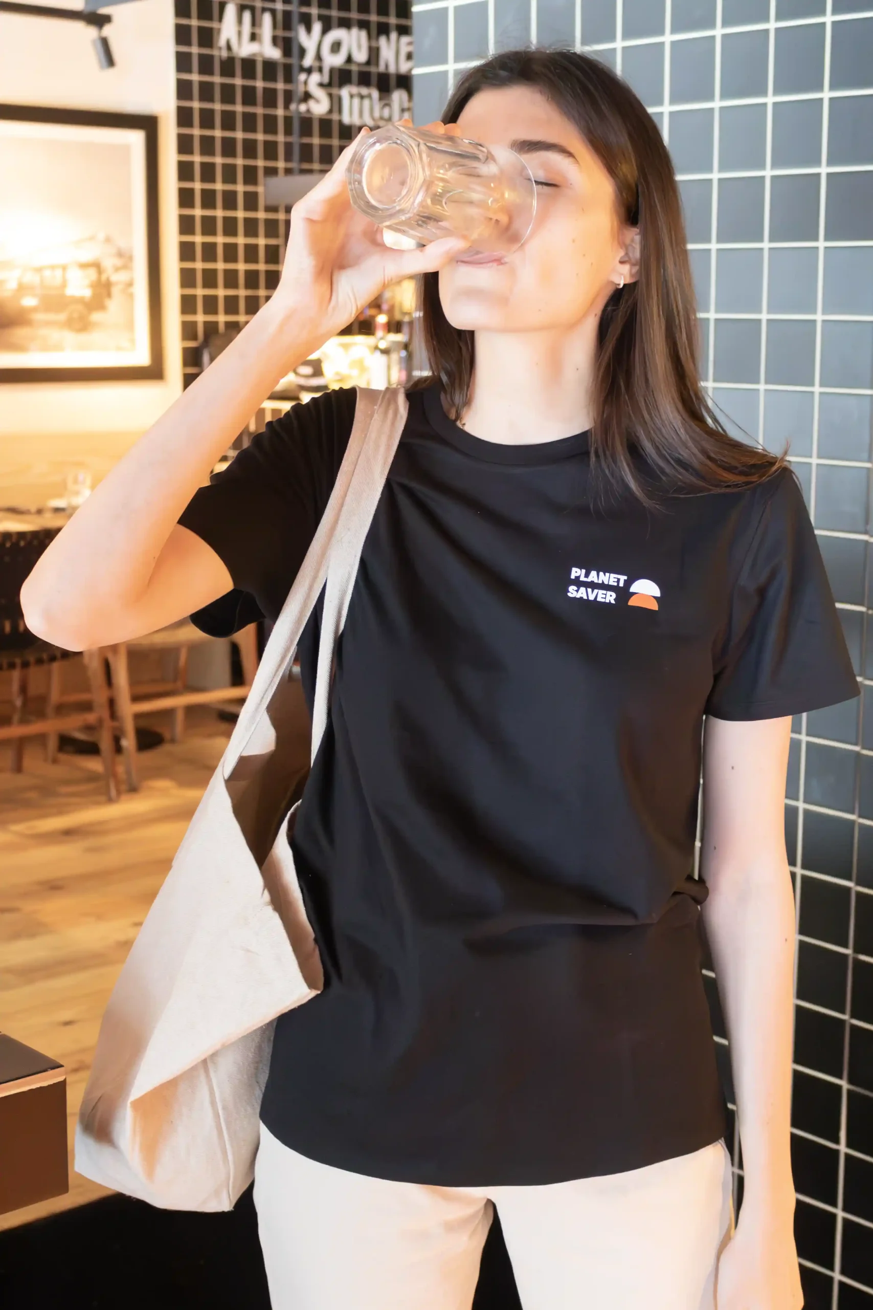 Personalised Unisex t-shirt - Choose your colour! - Sheedo Studio